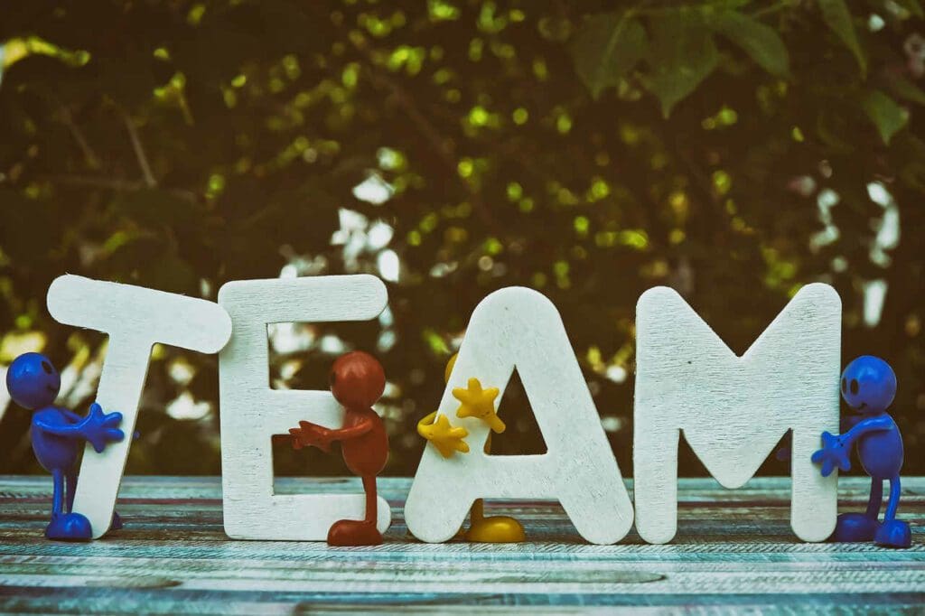 Customer First: o que é e como aplicar a estratégia? | PipeRun